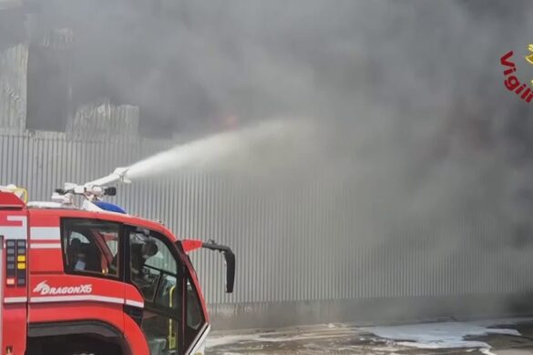 INCENDIO: INQUINANTI SOTTO I LIMITI DI LEGGE - Toscana Tv