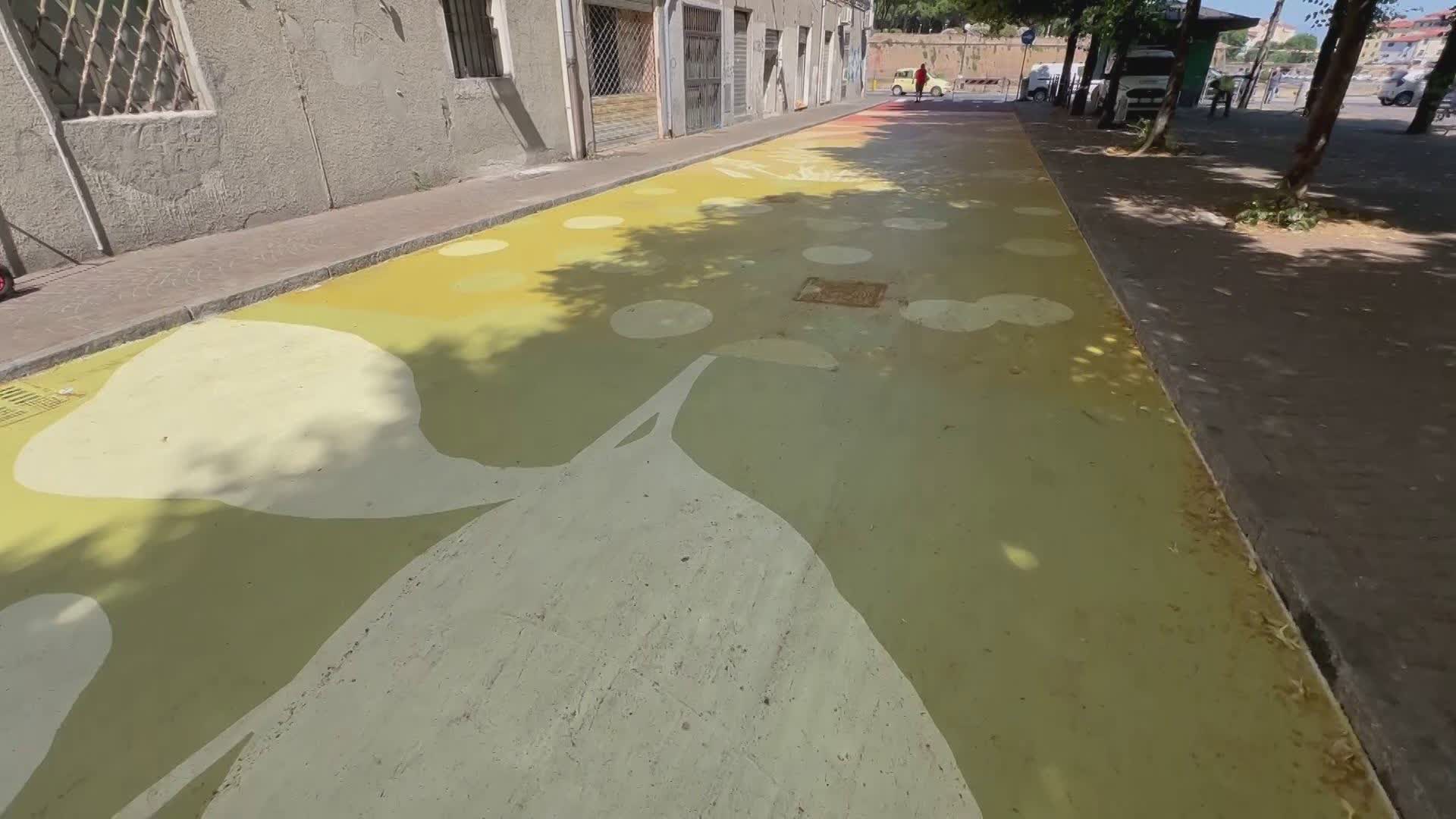 FLOOR PAINTING IN PIAZZA GARIBALDI - Toscana Tv